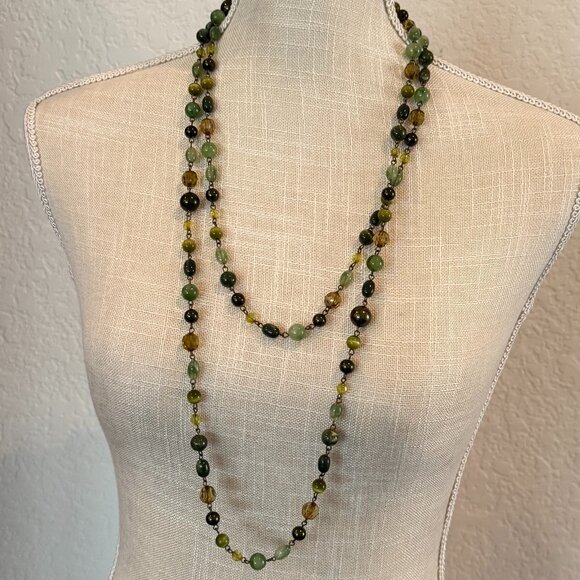 Jewelry | Long String Of Gorgeous Green Beads | Poshmark